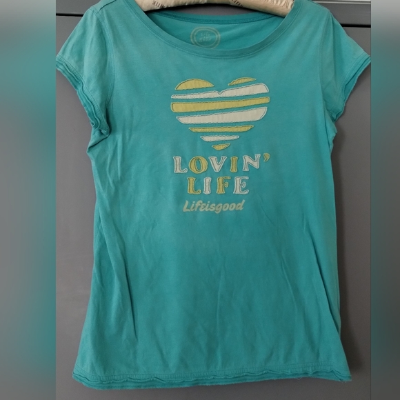 Life Is Good | Tops | Life Is Good Lovin Life Ss Tee Shirt | Poshmark